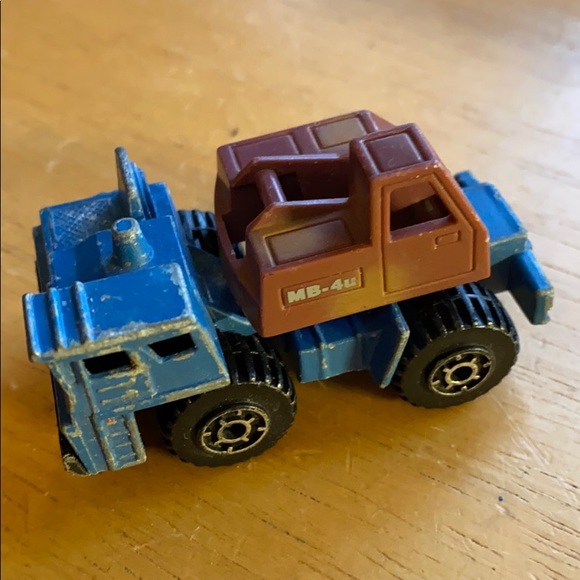 Mattel | Toys | Matchbox 984 Mattel Car Toy Vintage Mobile Crane | Poshmark